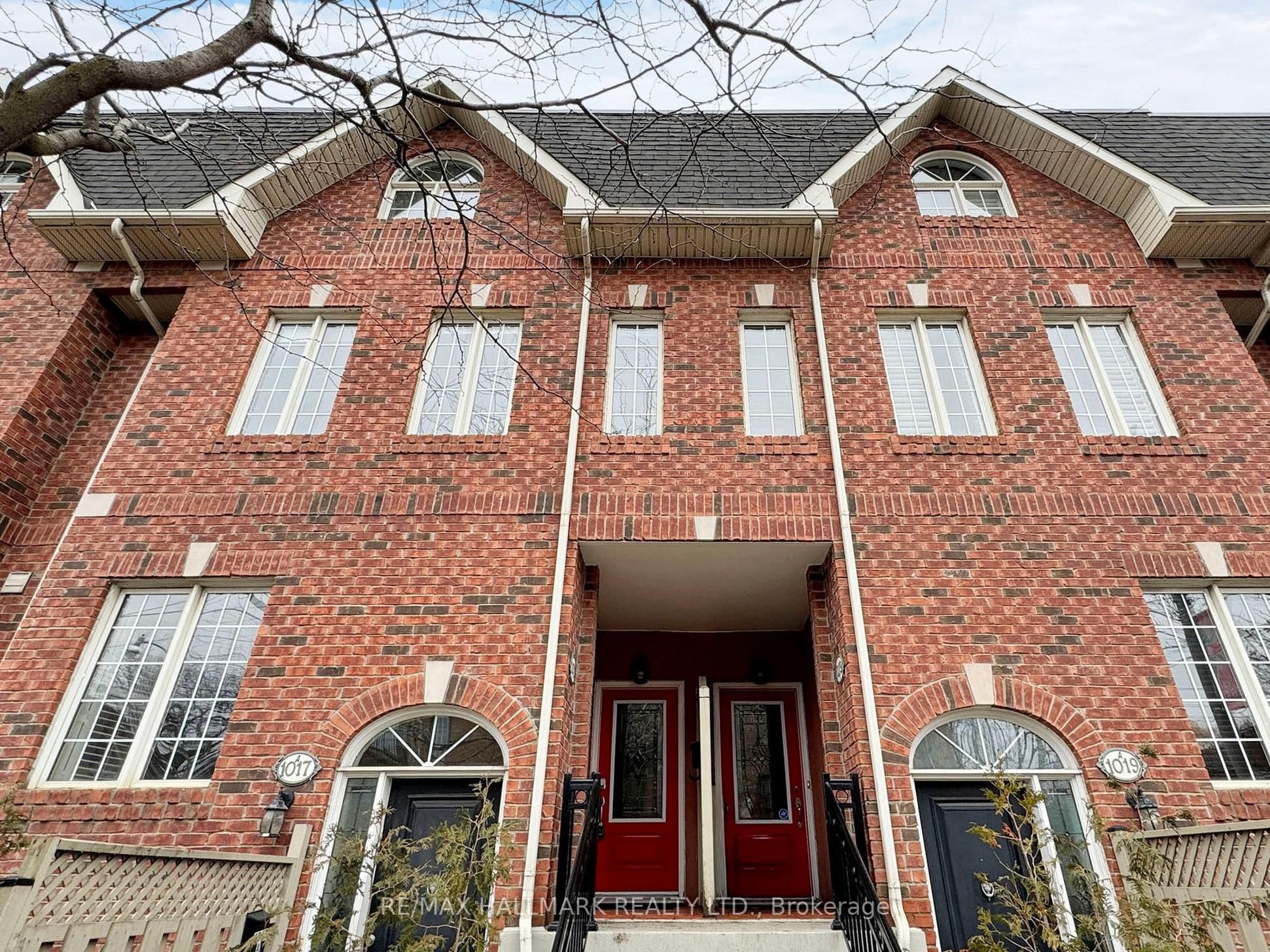 1017B College St, Toronto, Ontario M6H1A8 Sold History | HouseSigma